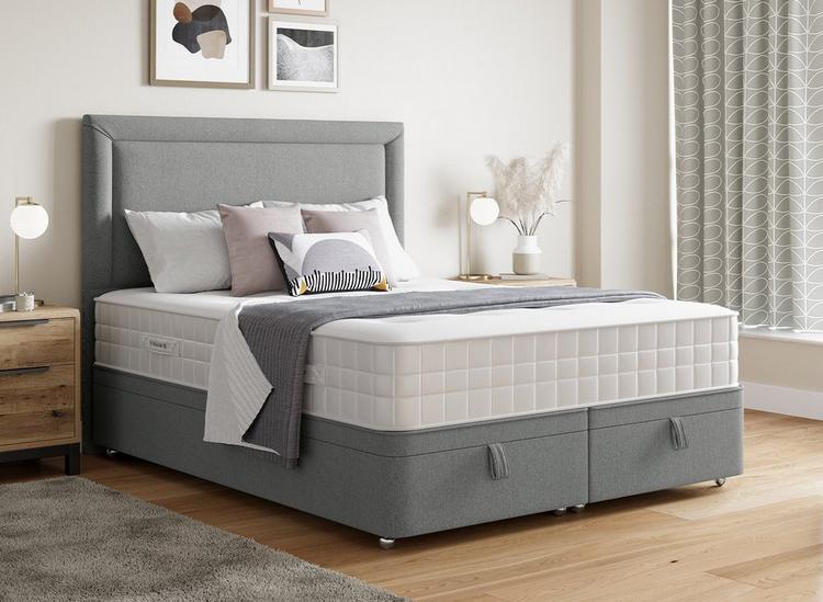 Headboard inspiration | Dreams Inspiration