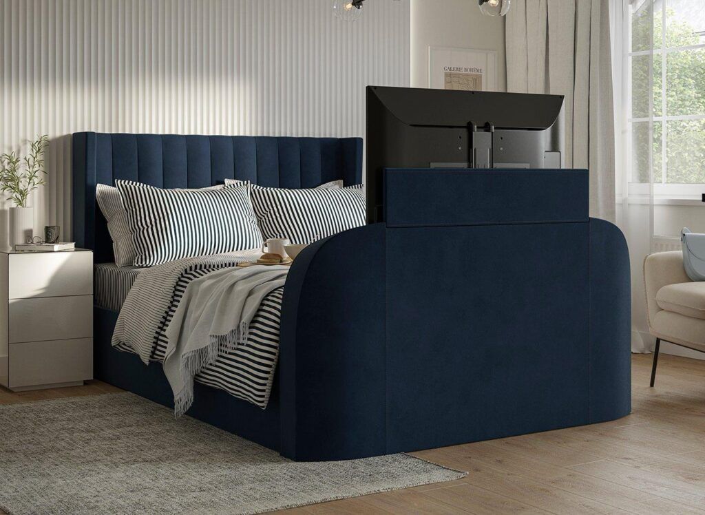 Ideas for placing a TV in your bedroom | Dreams Inspiration