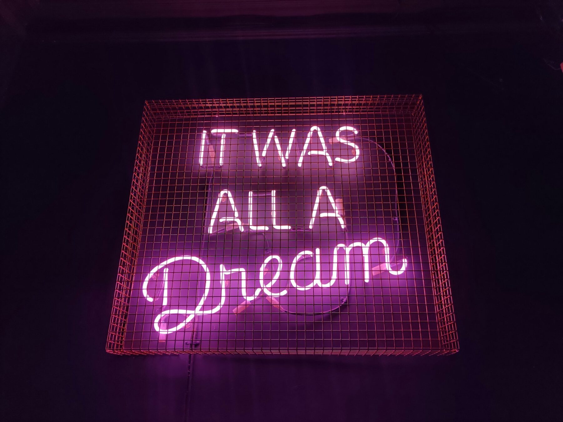 What Is The Meaning and Cause Of False Awakening Dreams?