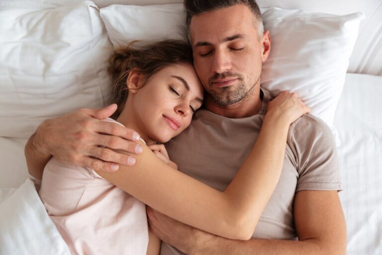 How to Cuddle in Bed: The Best Positions for Connection | Dreams